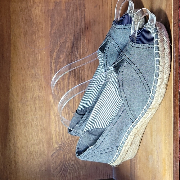 Kim Rogers | Shoes | Kim Rodgers Lyna Open Toe Wedge 95m | Poshmark